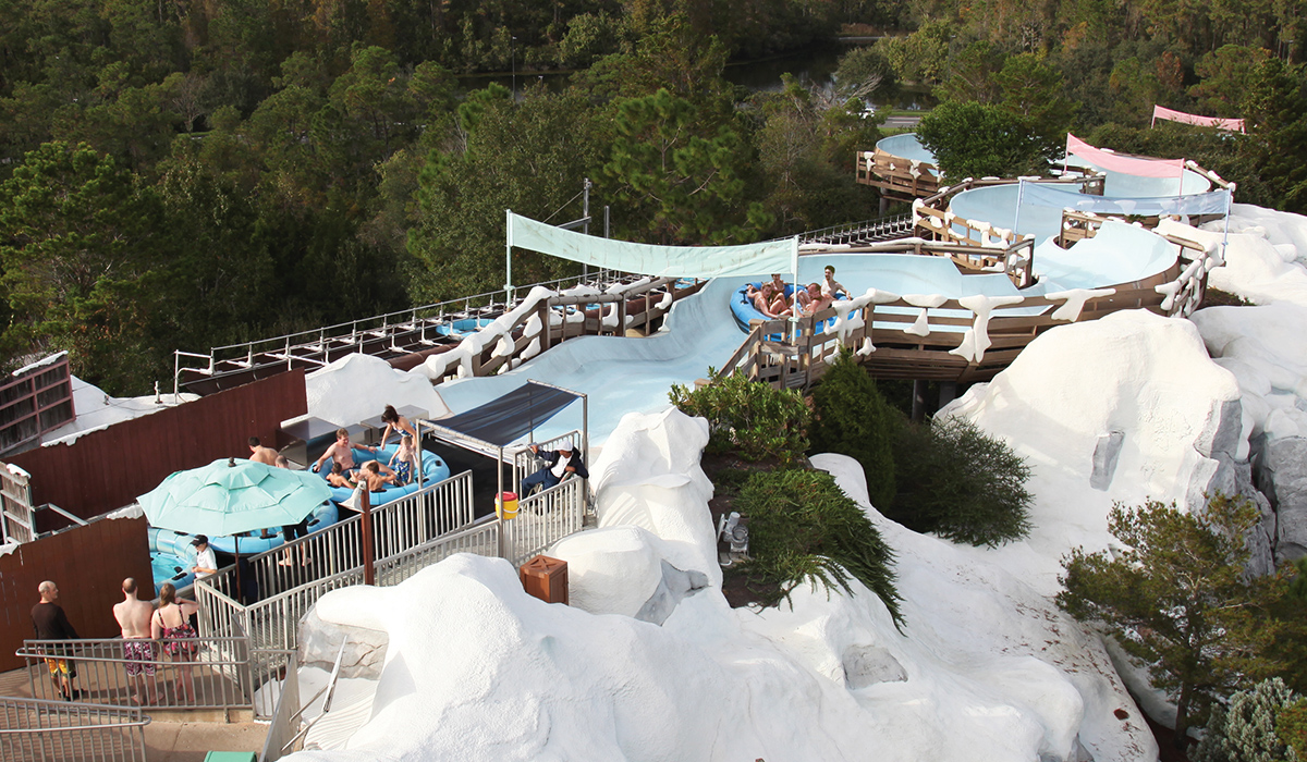 Serpentine Rides Blooloop